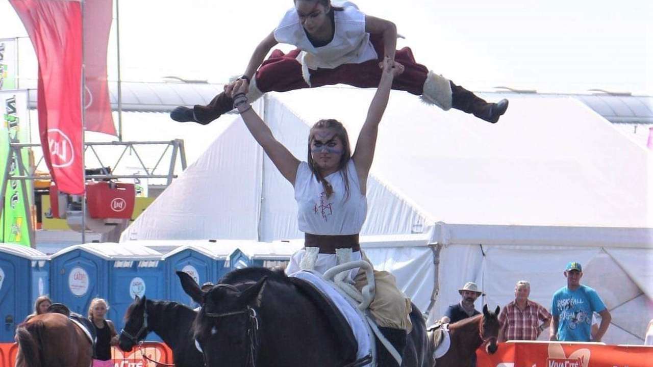 Aider les premiers voltigeurs wallons à performer! - Ulule