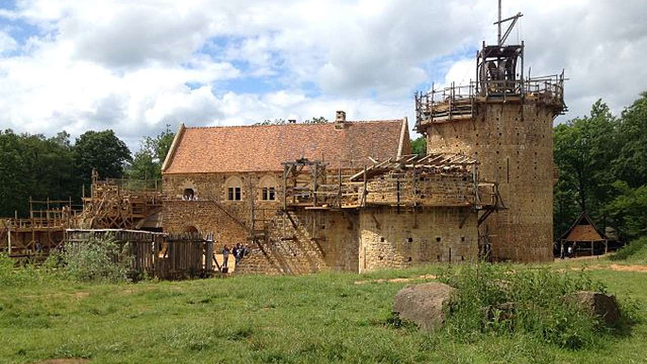 Guédelon : un voyage dans le temps - Ulule