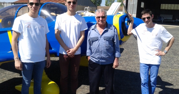 TEAM LEADER REVEL AEROBATICS