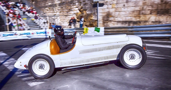 La Dame Blanche au PAU CLASSIC GRAND PRIX