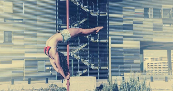 Reprise d'un studio de Pole Dance