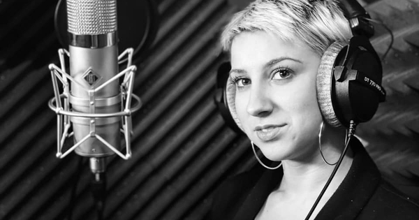Contribuez à la production du 1 er album de Manon